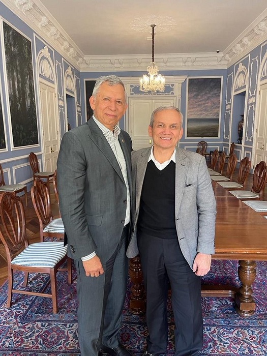 (LA PARRILLA). El esposo de Ángela Hernández será candidato a la ...