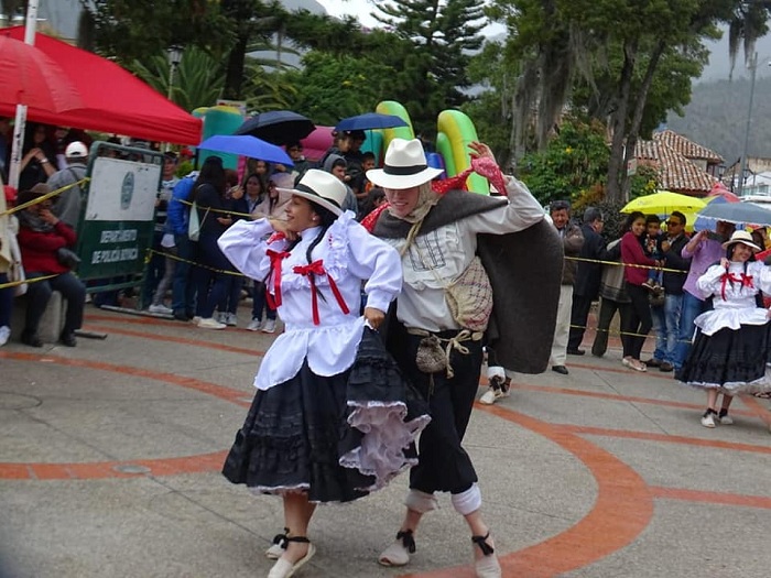 (Música colombiana). Nueve datos de la guabina chiquinquireña. (Video ...